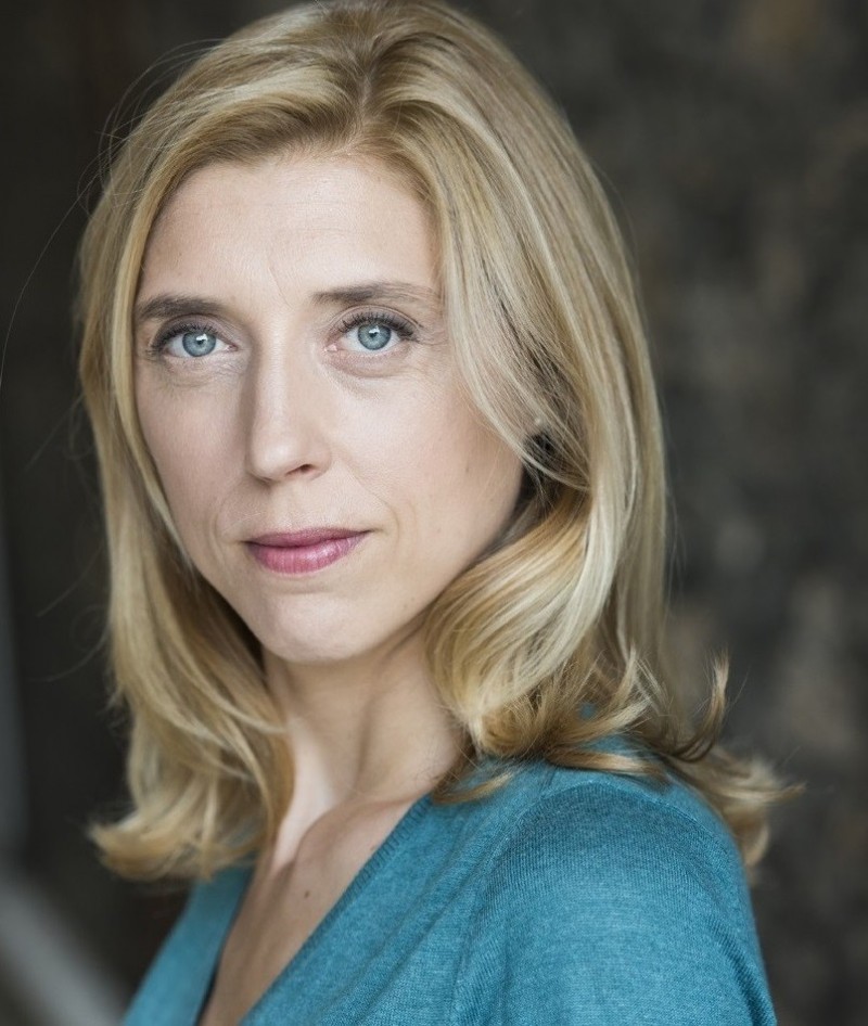 SERIE TV AMÉLIE PRÉVOTProchainement sur BBC dans la série"THE SYNDICATE ...