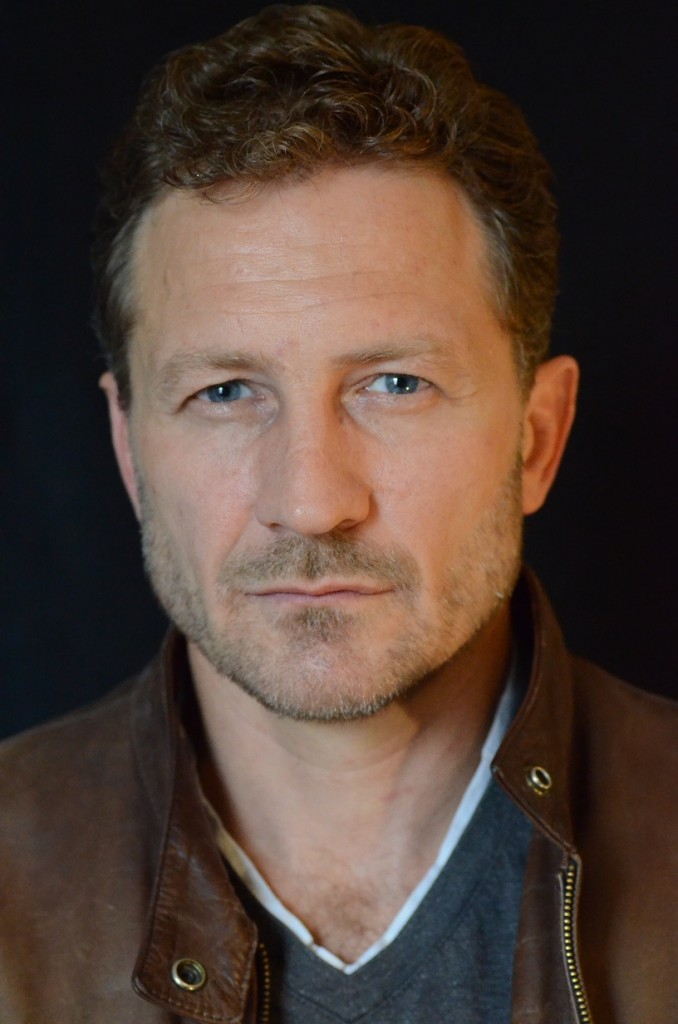 SERIE TV HERVÉ DANDRIEUXProchainement sur Disney+ dans la série"KAISER ...